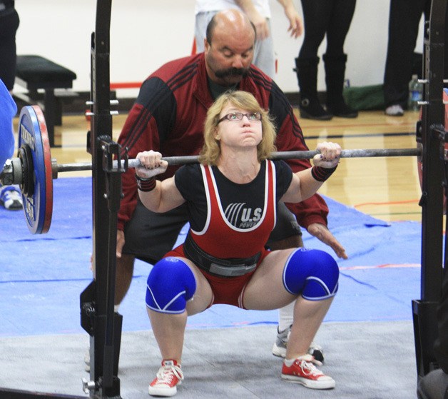 Auburn woman fights back to set U.S. powerlifting masters records ...
