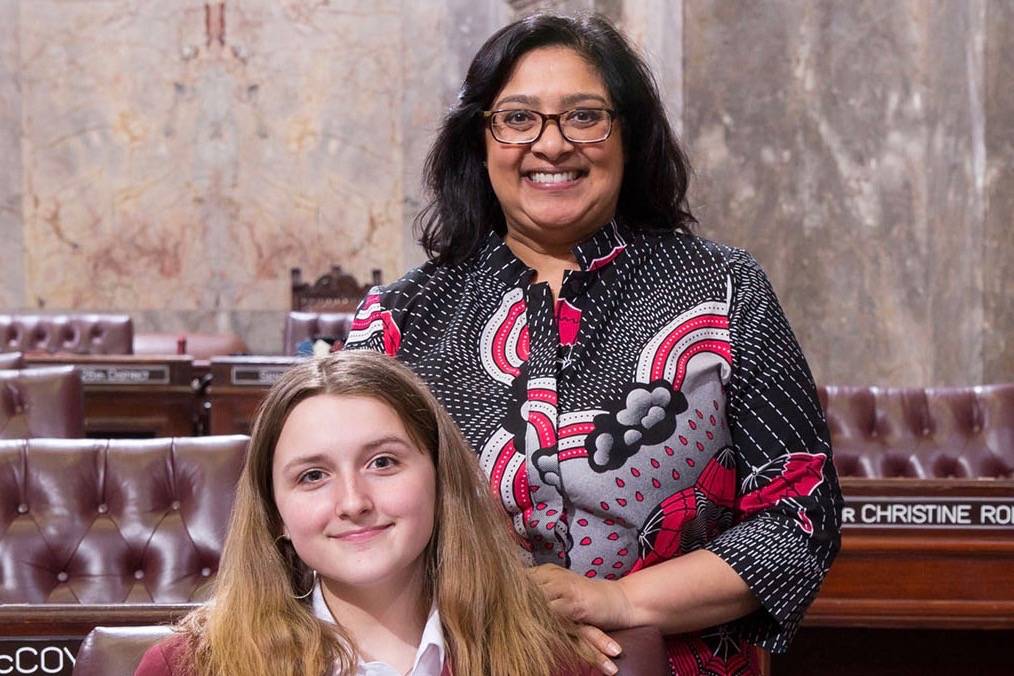 Auburn’s Mena serves as page for Sen. Das in Olympia | Auburn Reporter