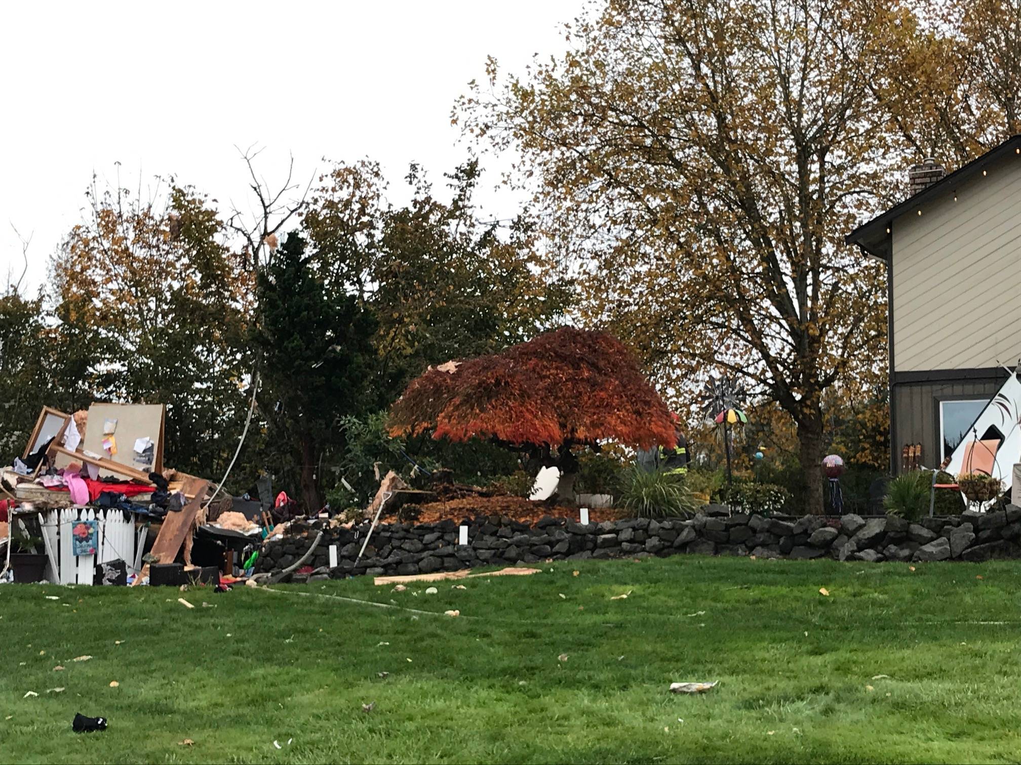 RV explodes, seriously injures two women | Auburn Reporter