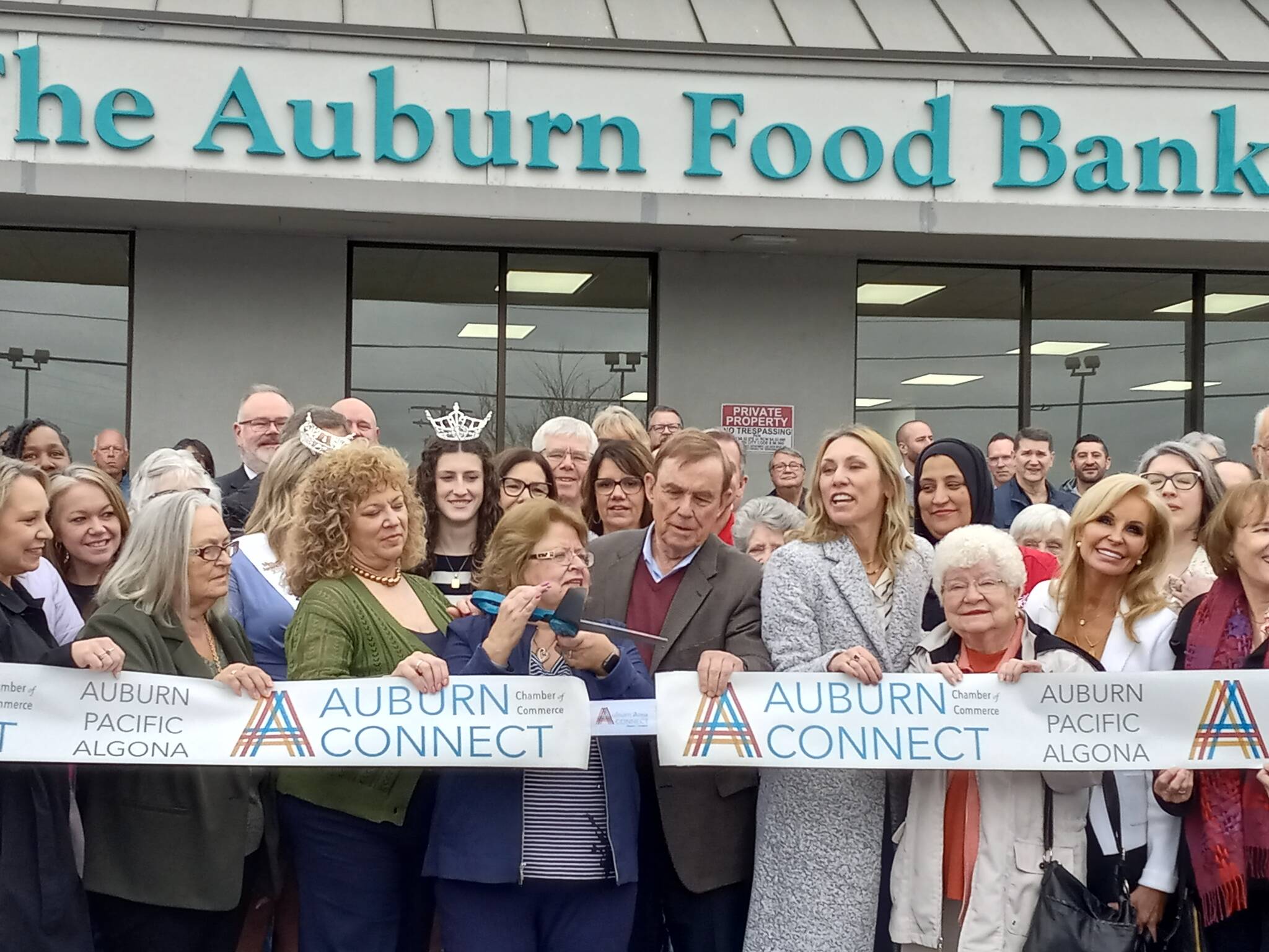 Auburn Food Bank officially opens new home | Auburn Reporter