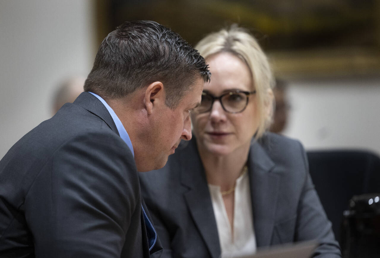 Convicted Auburn officer’s attorneys seek new trial, new judge | Auburn ...